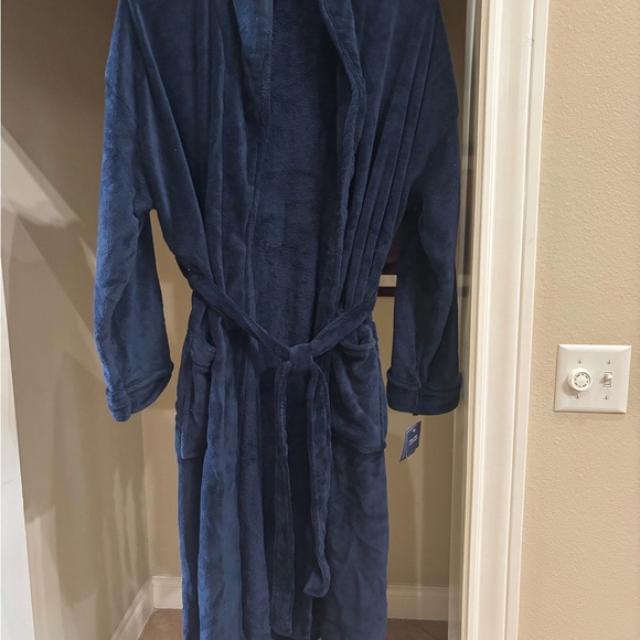 croft & barrow | Other | Nwt Navy Blue Croft Barrow Fleece Robe L Xl ...